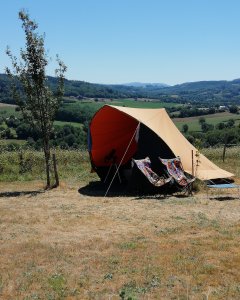 BlootKompas! BlootKompas! - Dé officiële locatievinder van NFN